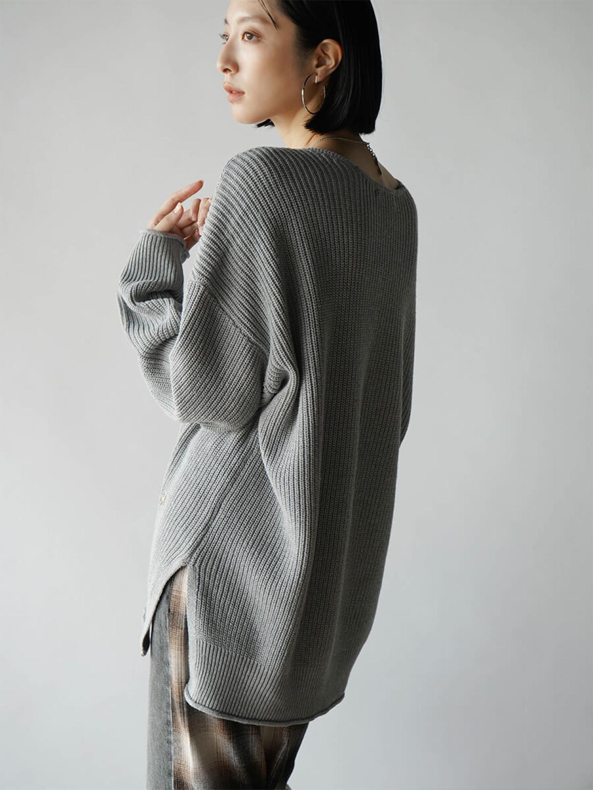 ロゴ刺繍Vネックニット - RADIATE - RADIATE｜YAMADAYA STORE