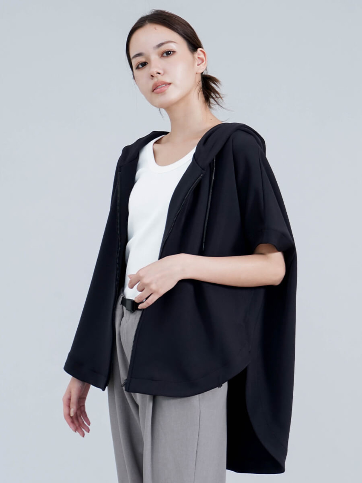 【UVカット・接触冷感】ノースリーブパーカー - YORT - YORT｜YAMADAYA STORE