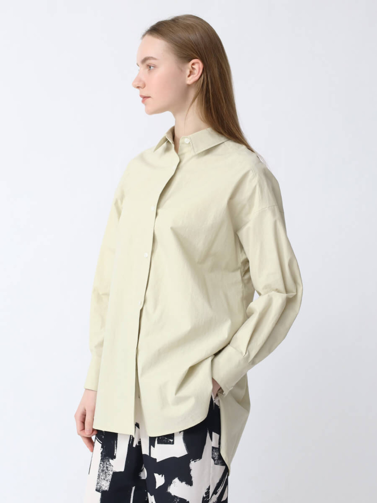 レギュラーカラーバックタックシャツ - Aga - Aga｜YAMADAYA STORE